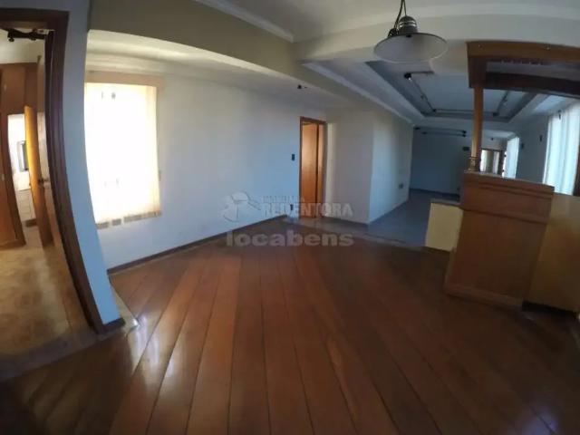 Loja / Comércio para Venda em São José do Rio Preto/SP Vila Santa Cruz 6 Quartos