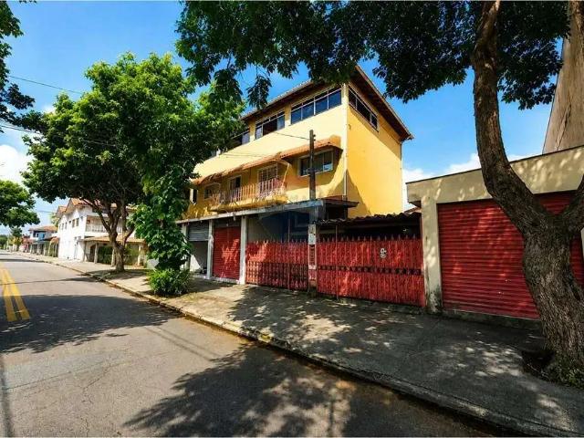 Loja / Comércio para Venda em São José dos Campos/SP Cidade Morumbi 4 Quartos