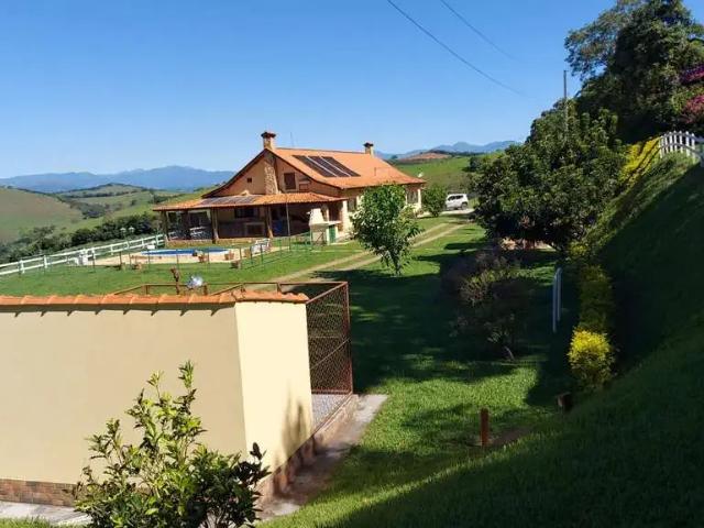 Loja / Comércio para Venda em São Lourenço/MG Zona Rural 4 Quartos