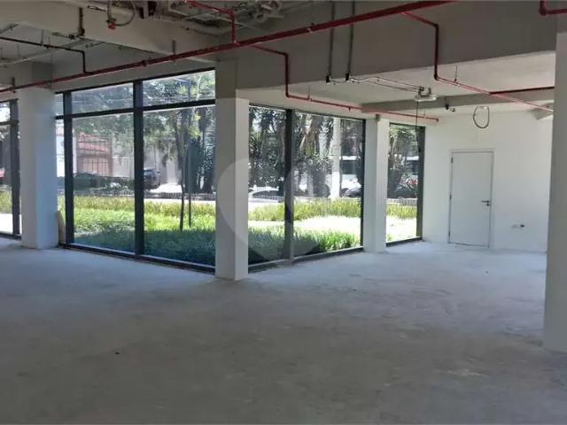 Loja / Comércio para Venda em São Paulo/SP Cidade Jardim