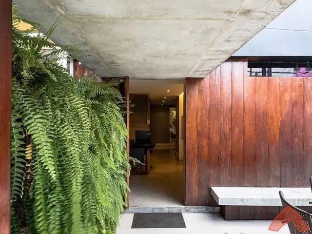 Loja / Comércio para Venda em São Paulo/SP Vila Nova Conceição 2 Quartos
