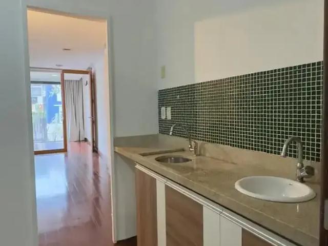 Loja / Comércio para Venda em Salvador/BA Barra 1 Quartos