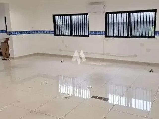 Loja / Comércio para Venda em Santos/SP Boqueirão