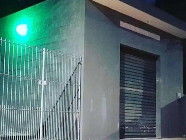Loja / Comércio para Venda em Santana de Parnaíba/SP Cidade São Pedro Gleba A