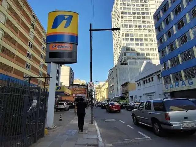 Loja / Comércio para Venda em Porto Alegre/RS Centro Histórico 3 Quartos