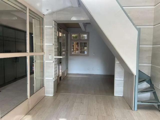 Loja / Comércio para Venda em Porto Alegre/RS Petrópolis 2 Quartos