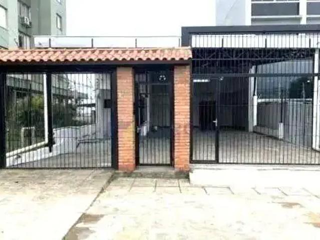 Loja / Comércio para Venda em Porto Alegre/RS Vila Jardim 6 Quartos