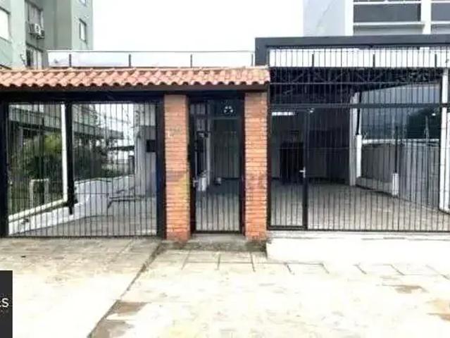 Loja / Comércio para Venda em Porto Alegre/RS Vila Jardim 6 Quartos