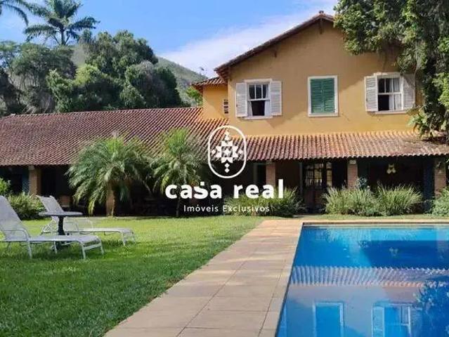 Loja / Comércio para Venda em Petrópolis/RJ Carangola 22 Quartos