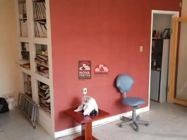 Loja / Comércio para Venda em Pindamonhangaba/SP Centro