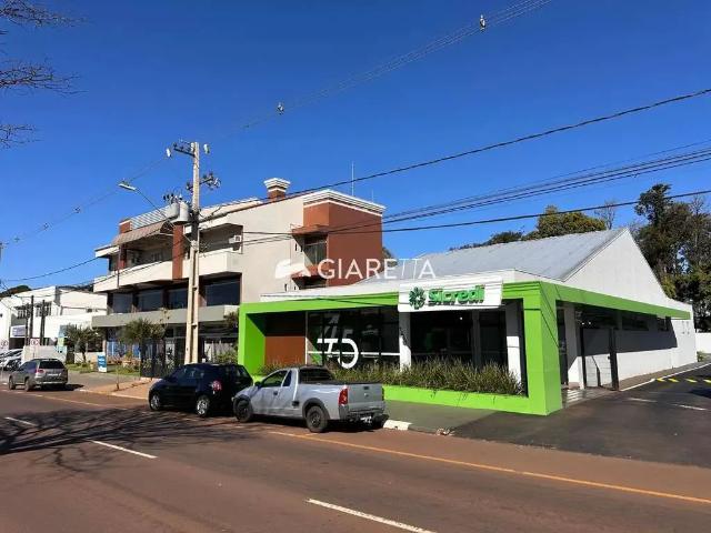 Loja / Comércio para Venda em Toledo/PR Centro 3 Quartos