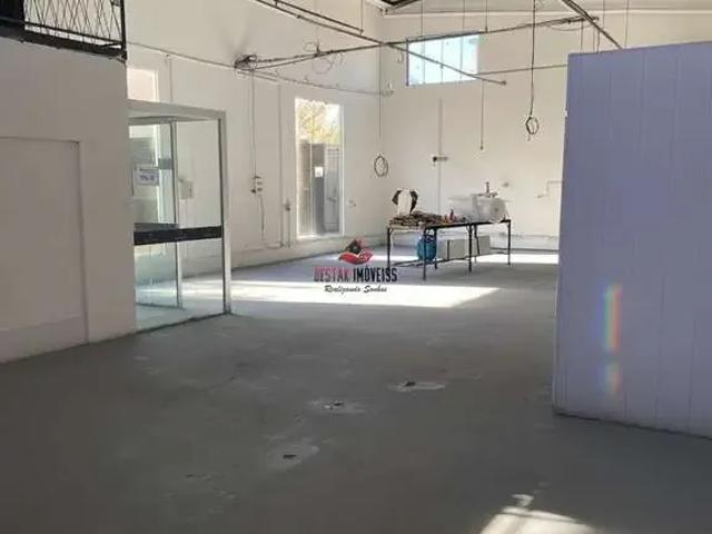 Loja / Comércio para Venda em Uberlândia/MG Novo Mundo