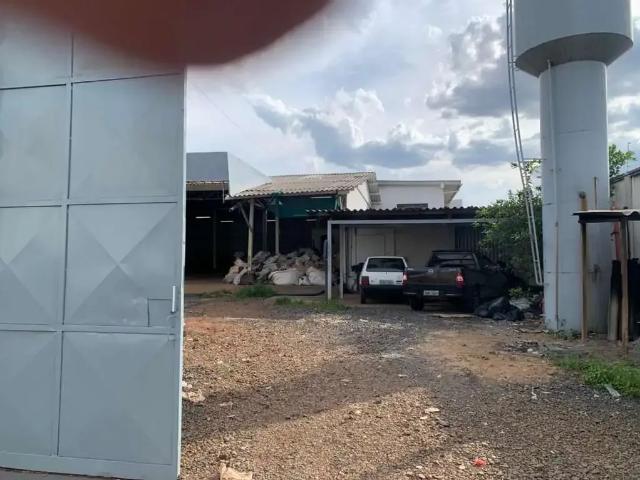 Loja / Comércio para Venda em Uberlândia/MG Umuarama