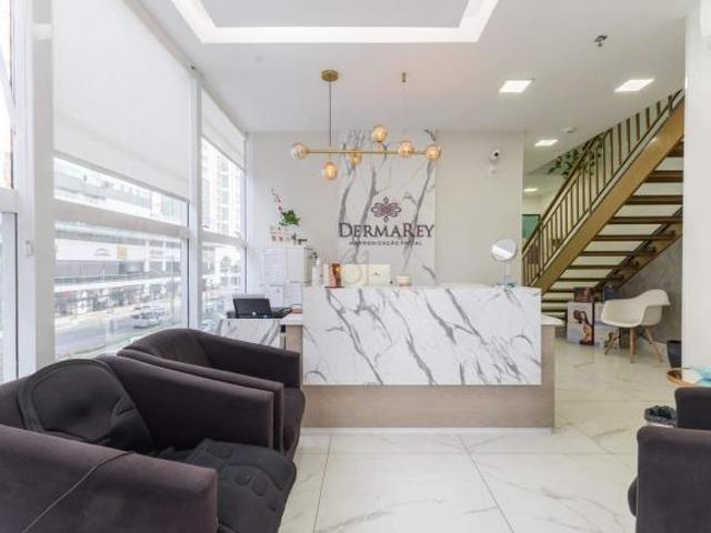 LOJA DUPLEX À VENDA NO REAL SPLENDOR | VISTA PARA AV. DAS CASTANHEIRAS | PRONTA PARA CLÍNICA OU ESCR