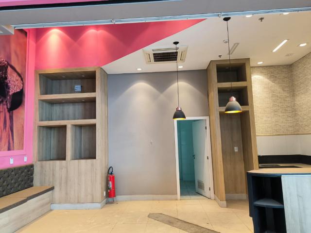 Loja em Alphaville Conde II, Barueri/SP de 46m² à venda por R$ 724.900,00 ou para locação R$ 5.900,00/mes