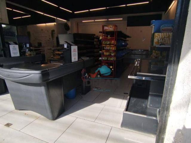 Loja em Costa do Sol, Macaé/RJ de 100m² para locação R$ 5.000,00/mes