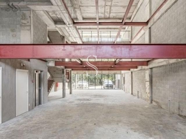 Loja em Pinheiros, São Paulo/SP de 459m² à venda por R$ 7.999.900,00