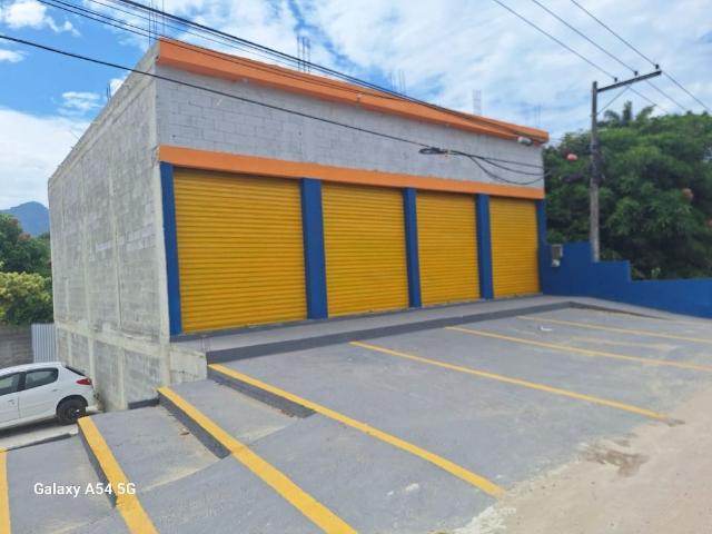 Loja em São José do Imbassaí, Maricá/RJ de 160m² à venda por R$ 1.249.000,00