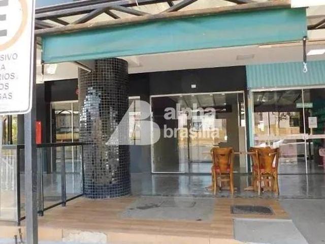 LOJA REFORMADA EDIFÍCIO TROPICAL CENTER CLSW 100 BL A SUDOESTE FRENTE PARA AVENIDA