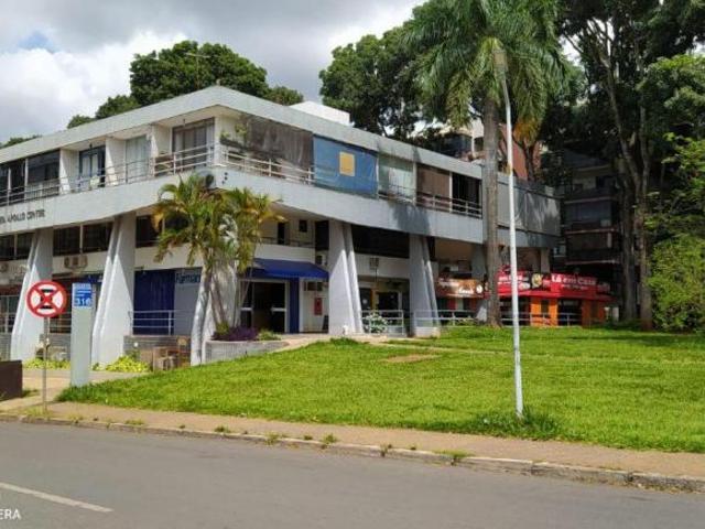 Loja Reformada na SCLN 316 – Ideal para Escritório ou Investimento