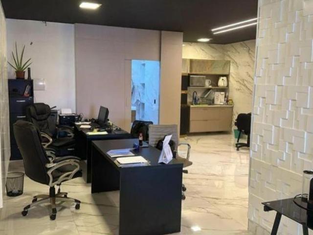 Loja térrea, Comercial à Venda com 100 m² em Aguas Sul, Ed. Piazza di Spagna