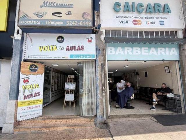 Lojas 02 frente quadra mais movimentada da asa sul, comércio vibrante, lojas alugadas com rendimento