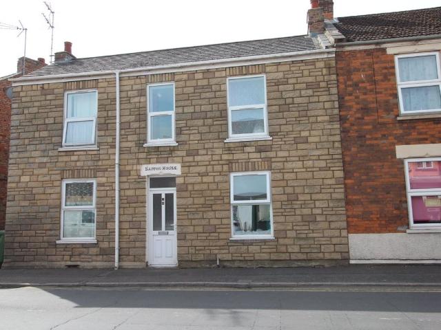 Loke Road, King's Lynn PE30, 2 bed terraced house to rent, £850 pcm | PrimeLocation