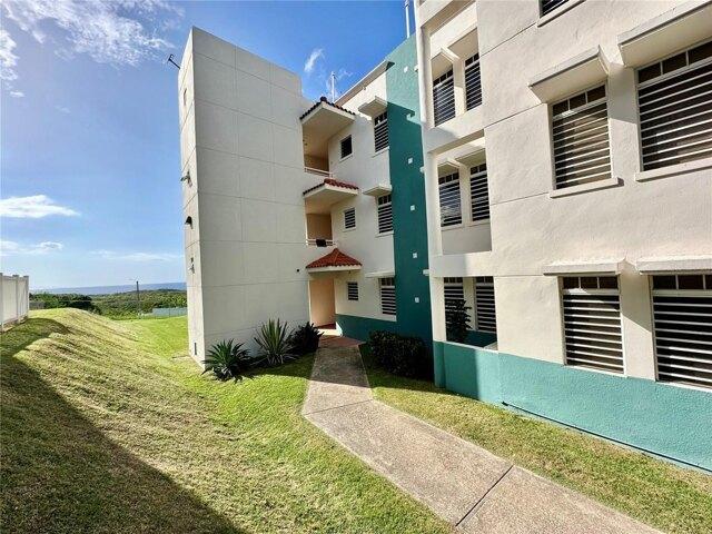 Lolita Natal St Cond Mar Chiquita Ocean Vw # B,manati, Condo For Sale