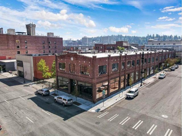 Lolo Lofts 2 Bedroom Apartment for Rent at 111 S Adams St, Spokane, WA 99201 Riverside