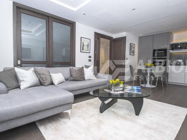 Lord Kensington House, 5 Radnor Terrace, London W14, 3 bed flat to rent, £6,067 pcm | PrimeLocation