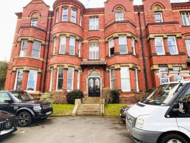 Lord Street West, Birkdale, Southport PR8, 2 bed flat to rent, £25,133 pcm | PrimeLocation
