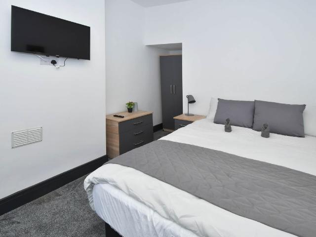 Lord Street, Crewe CW2, 2 bed shared accommodation to rent, £475 pcm | PrimeLocation