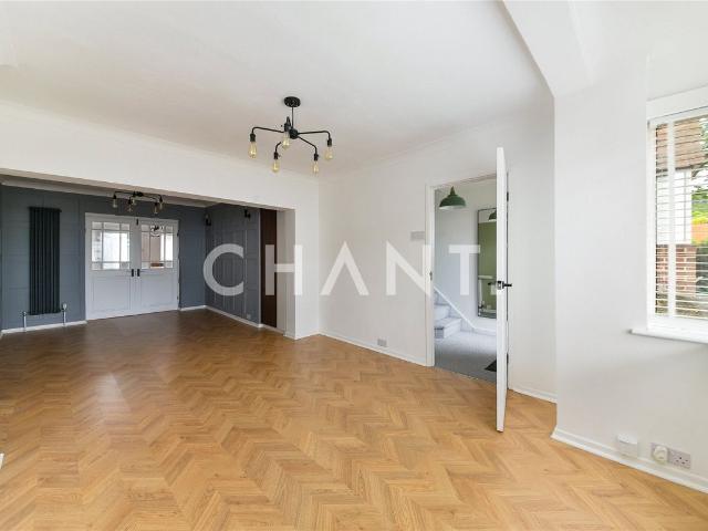 Lord Street, Hoddesdon, Hertfordshire EN11, 3 bed terraced house to rent, £2,100 pcm | PrimeLocation