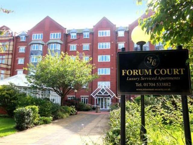 Lord Street, Southport, 2 Bedroom Apartment