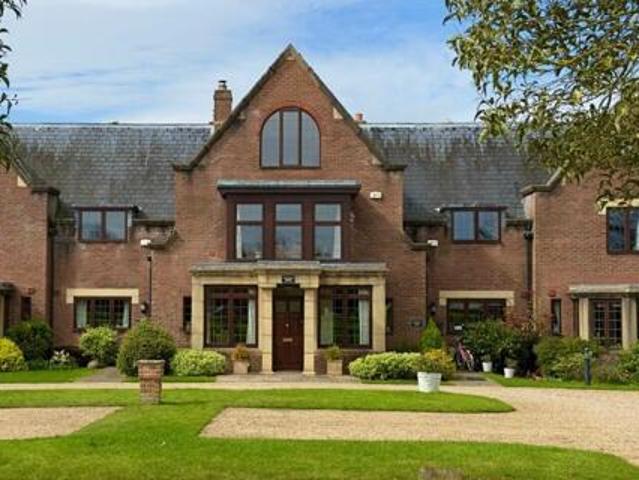 Lordings Road, Adversane, 4 Bedroom Town