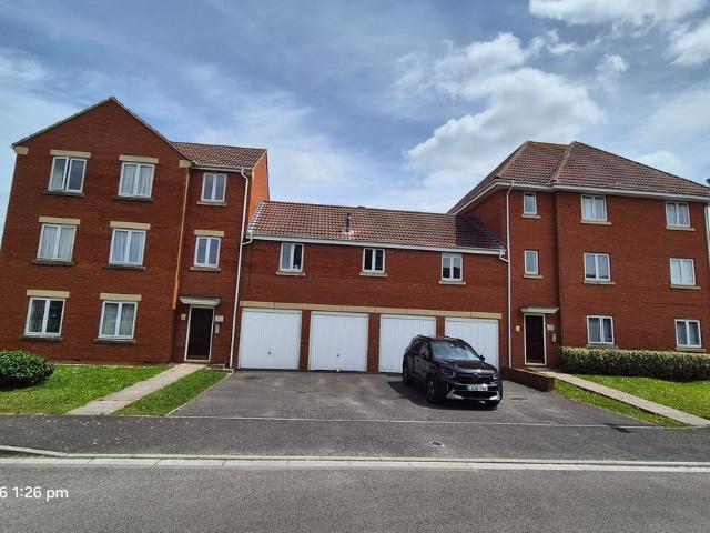 Lords Way, Bridgwater TA6, 1 bed flat to rent, £1,100 pcm | PrimeLocation