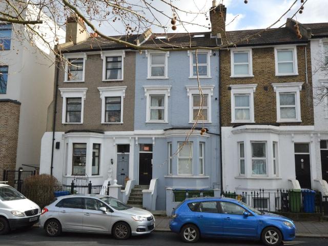 Lordship Lane, London SE22, 1 bed flat to rent, £1,600 pcm | PrimeLocation