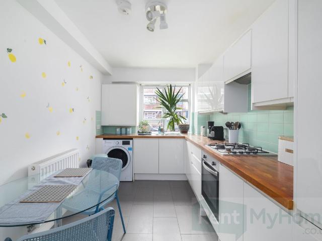 Lordship Road, London N16, 1 bed flat to rent, £2,100 pcm | PrimeLocation
