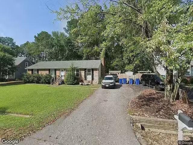 Loren, CHESTER, VA 23836