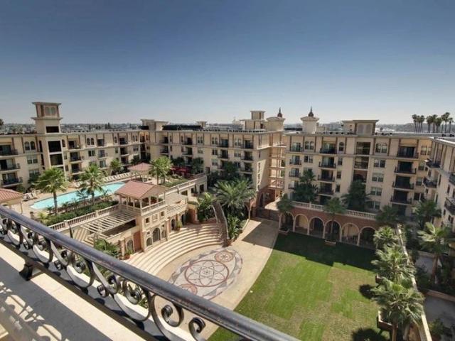Lorenzo Apartments Shared 2x2 Room Available