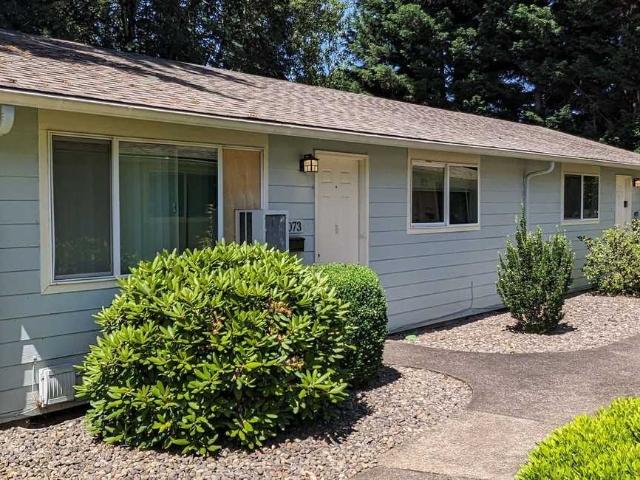 Loreto Apartments 2 Bedroom Apartment for Rent at 4045 N Alaska St, Portland, OR 97203 Portsmouth