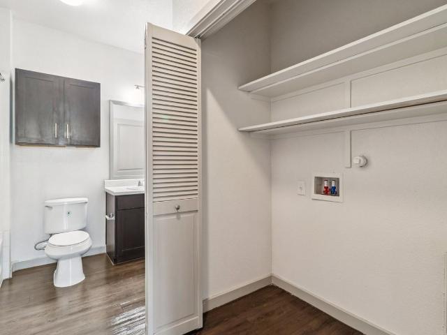 Loretto at Creekside 1 Bedroom Apartment for Rent at 7319 N Loop 1604 E, San Antonio, TX 78233
