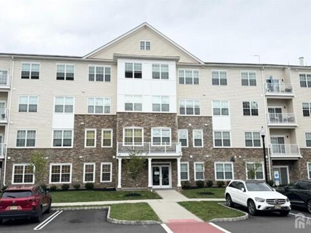 Lorhan Dr, Piscataway, Condo For Sale