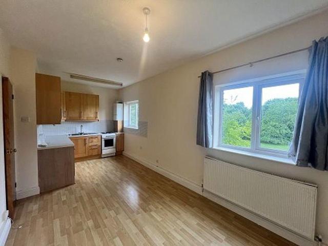 Loris Court, Cambridge, Cambridgeshire 1 bed flat to rent £1,150 pcm £265 pw