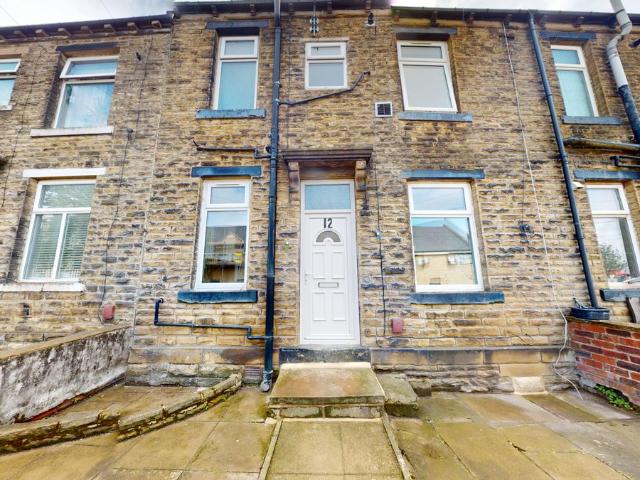 Loris Street, Bradford BD4, 2 bed terraced house to rent, £750 pcm | PrimeLocation
