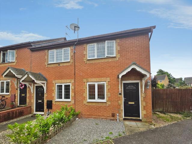 Lornas Field, Peterborough PE7, 2 bed property to rent, £1,100 pcm | PrimeLocation