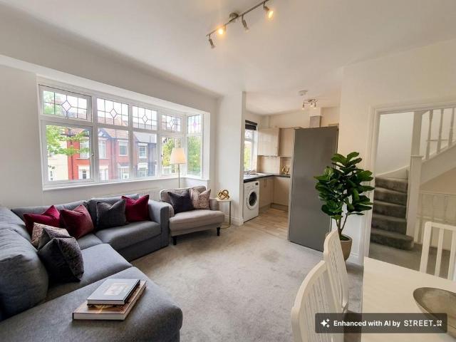Lorne Road, Harrow, HA3 3 bed flat to rent £2,199 pcm £507 pw