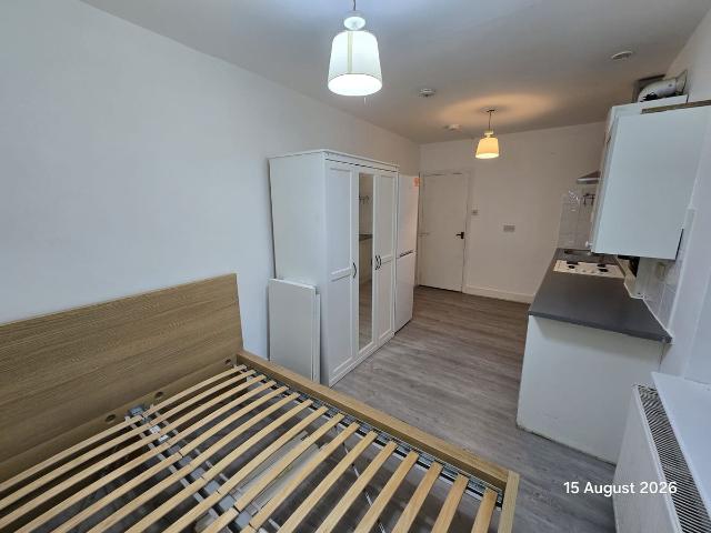 Lorne Road, Wealdstone HA3, Studio to rent, £1,300 pcm | PrimeLocation