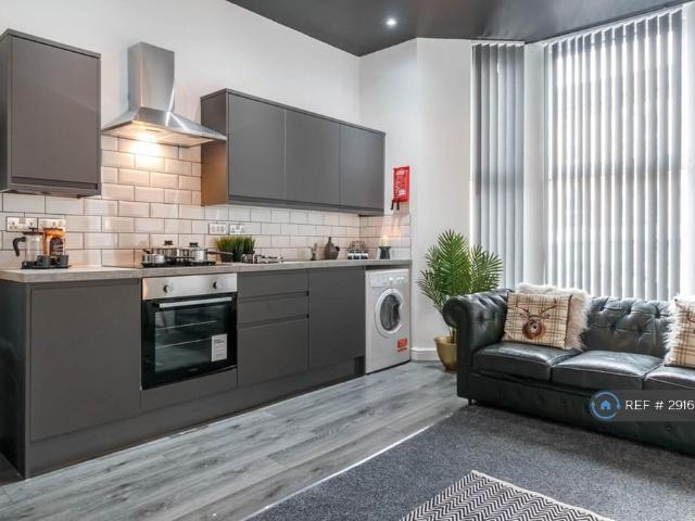 Lorne Street, Liverpool, L7 3 bed flat to rent £1,830 pcm £422 pw
