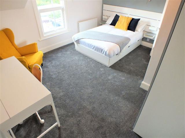 Lorne Street, Reading RG1, Room to rent, £995 pcm | PrimeLocation